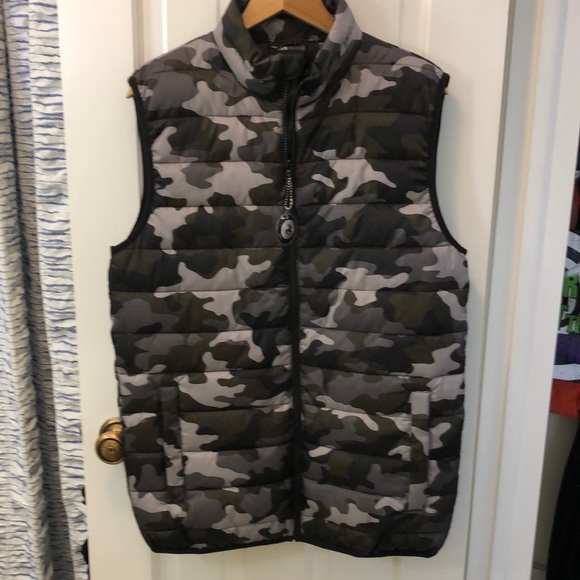 Swiss Tech | Jackets & Coats | Swiss Tech Camouflage Puffer Vest | Poshmark